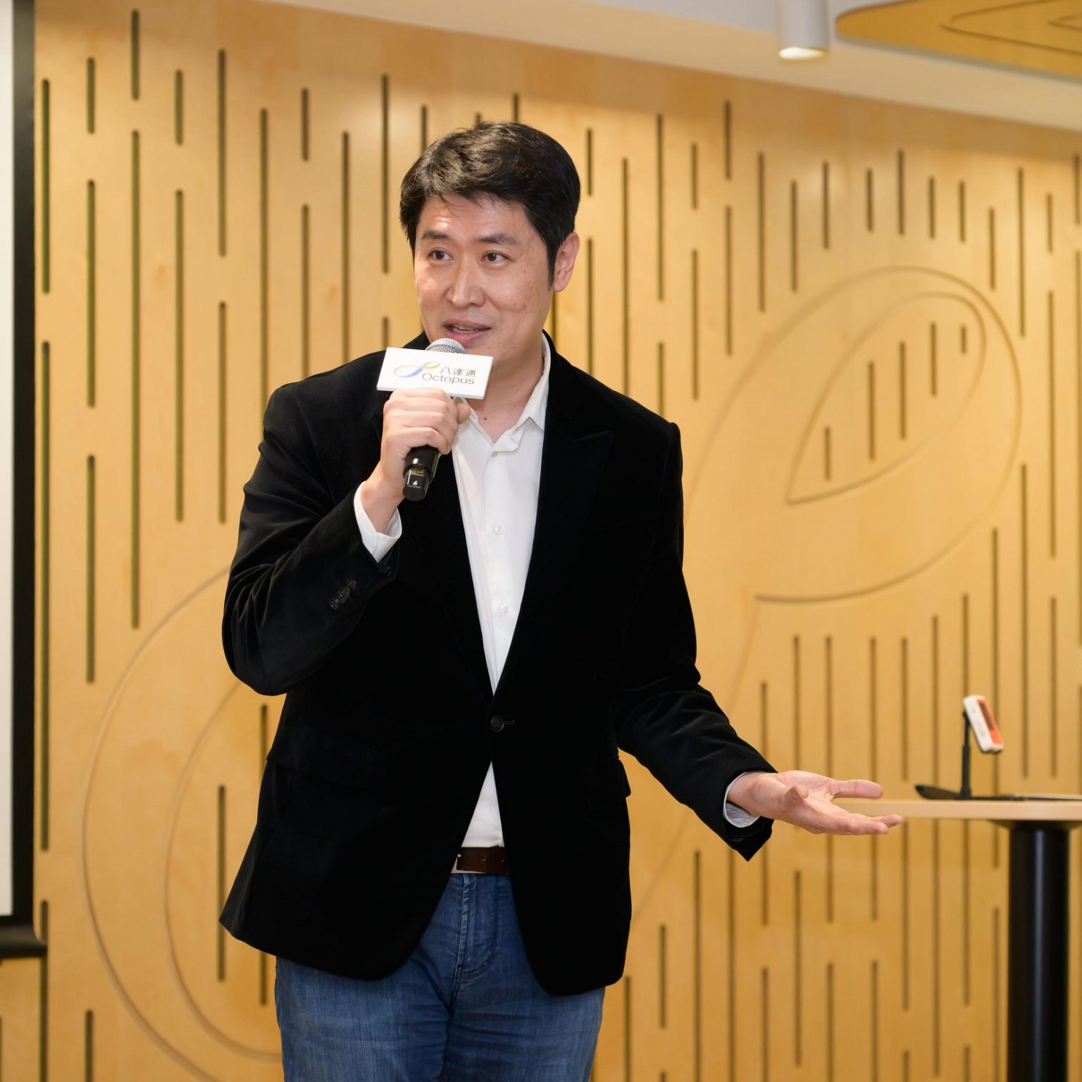 Octopus Expands Digital Payment in Hong Kong Taxis — Arabian Post