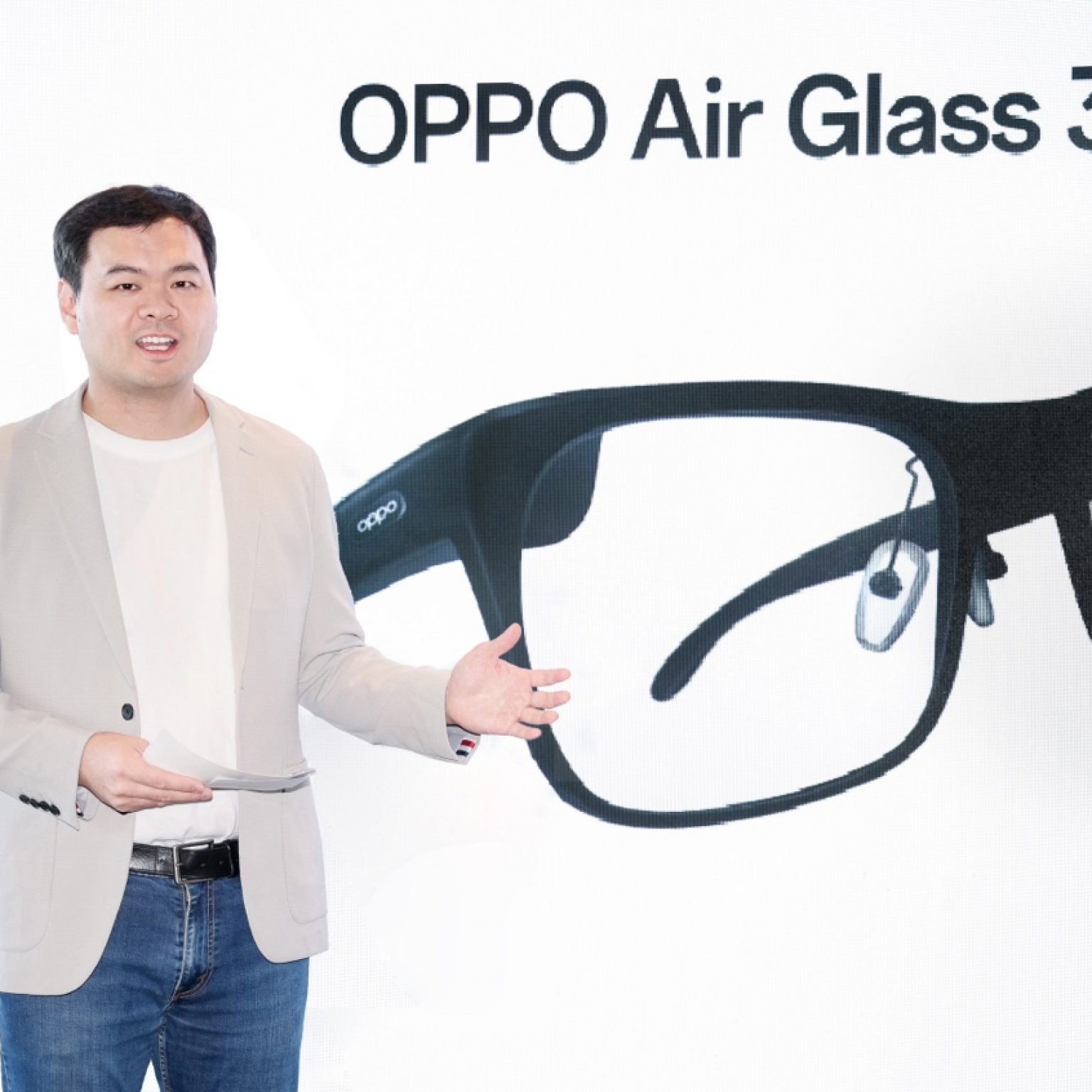 OPPO unveils new OPPO Air Glass 3 at MWC 2024, showcasing innovative ...