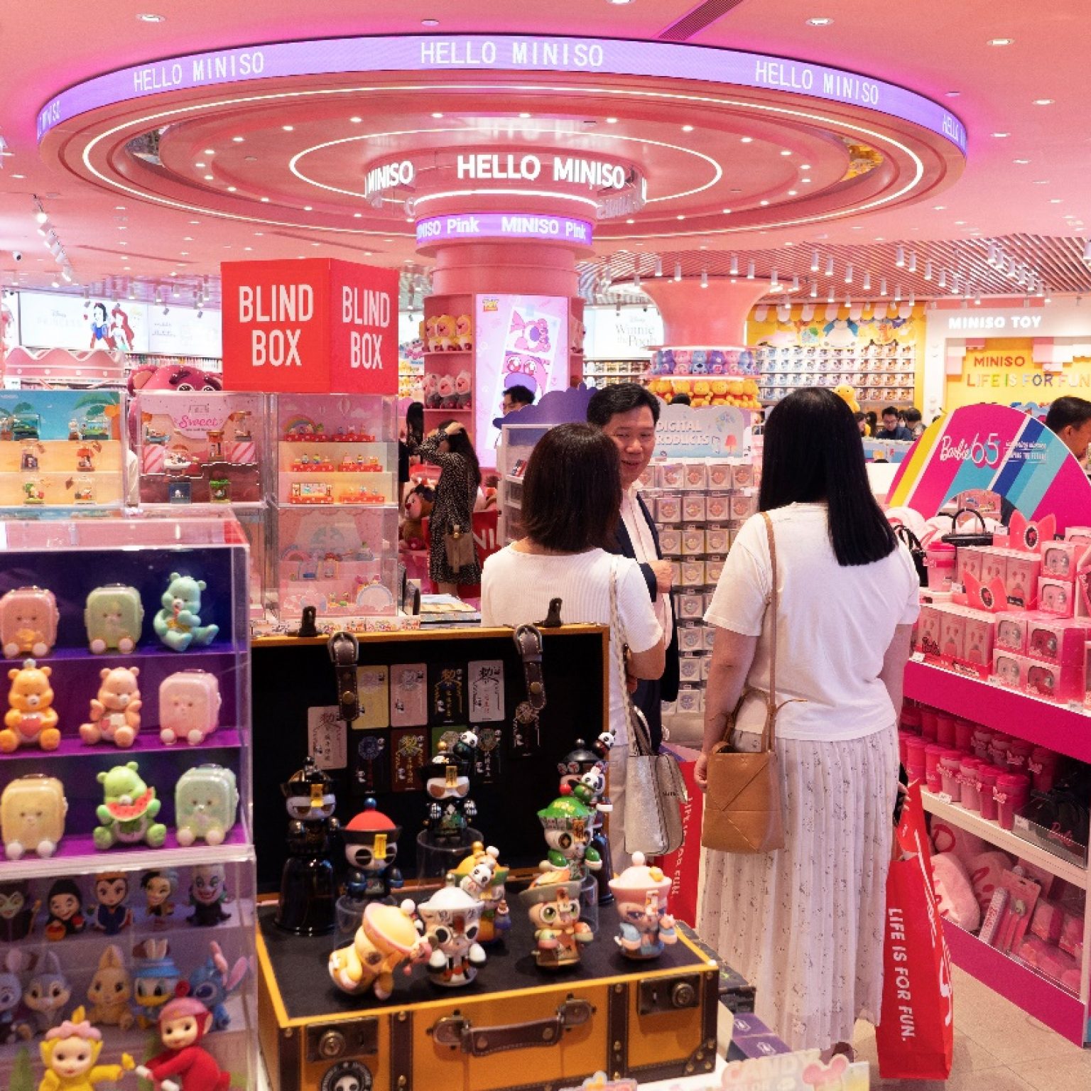 MINISO Opens Largest Flagship Store in Hong Kong and Plans Further ...