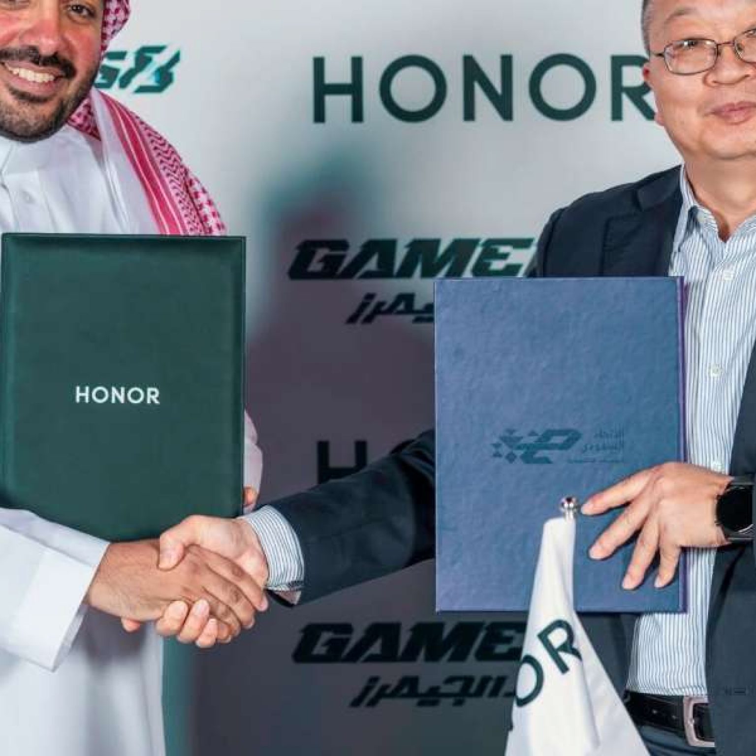 HONOR Becomes Official Smartphone Partner for Esports World Cup Mobile ...