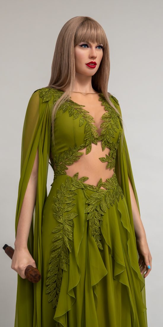 Madame Tussauds Unveils 13 New Taylor Swift Figures in Historic Global Launch — Arabian Post