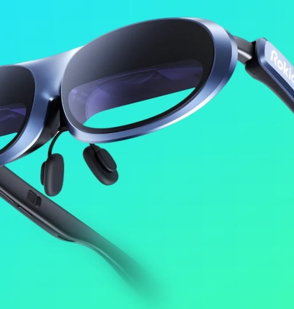 Student project turns smart glasses into identity scanners — Arabian Post